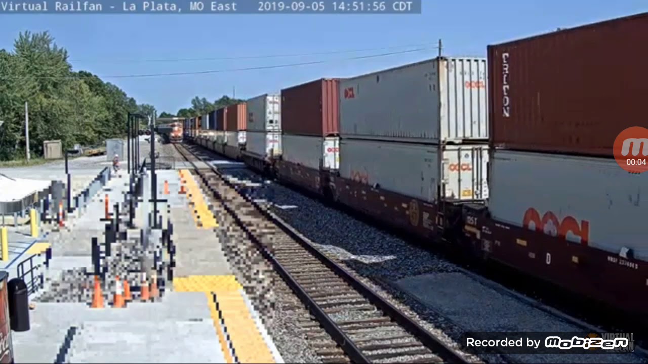 BNSF 5979, 7616, 4193, 1098 & 7573 Intermodal Train - YouTube