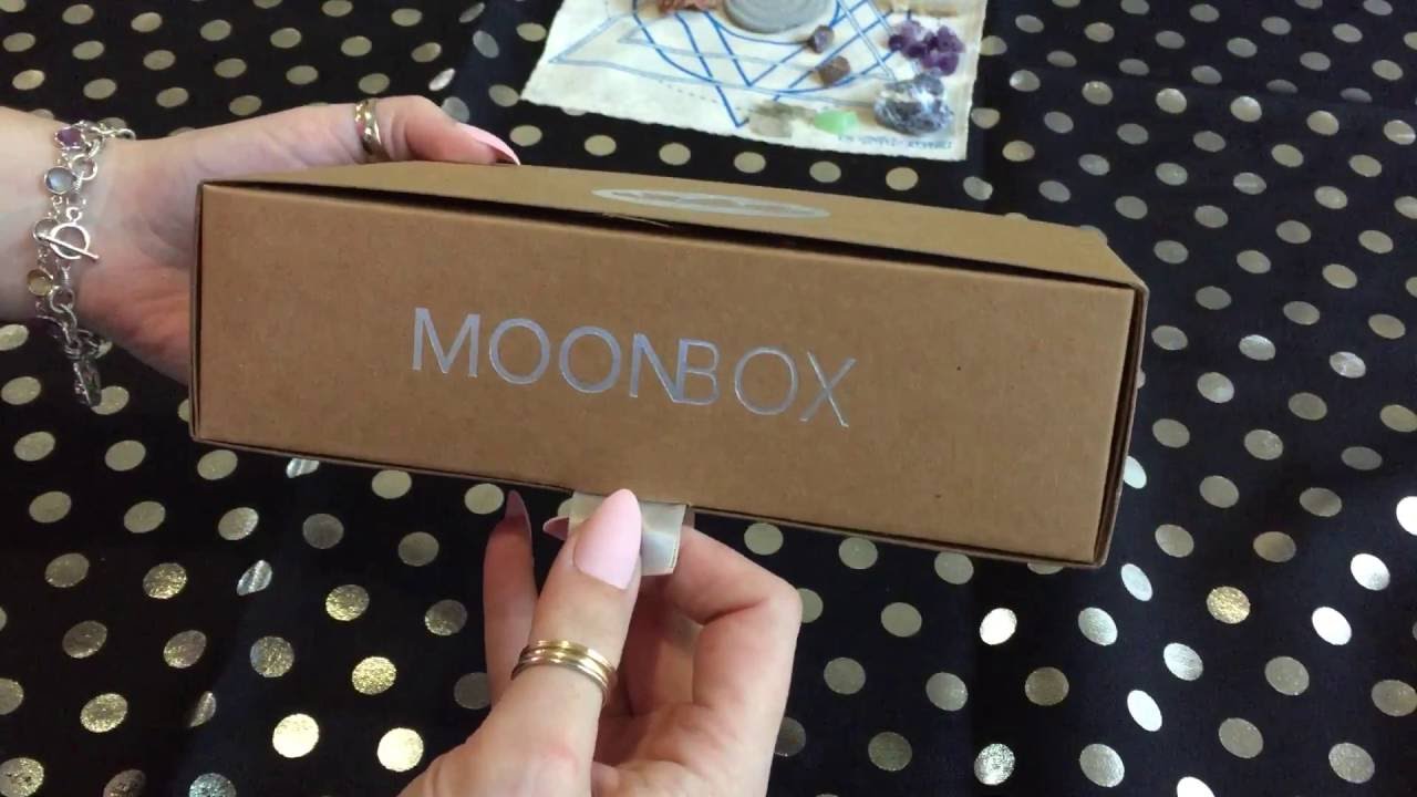 Moonbox unboxing - YouTube