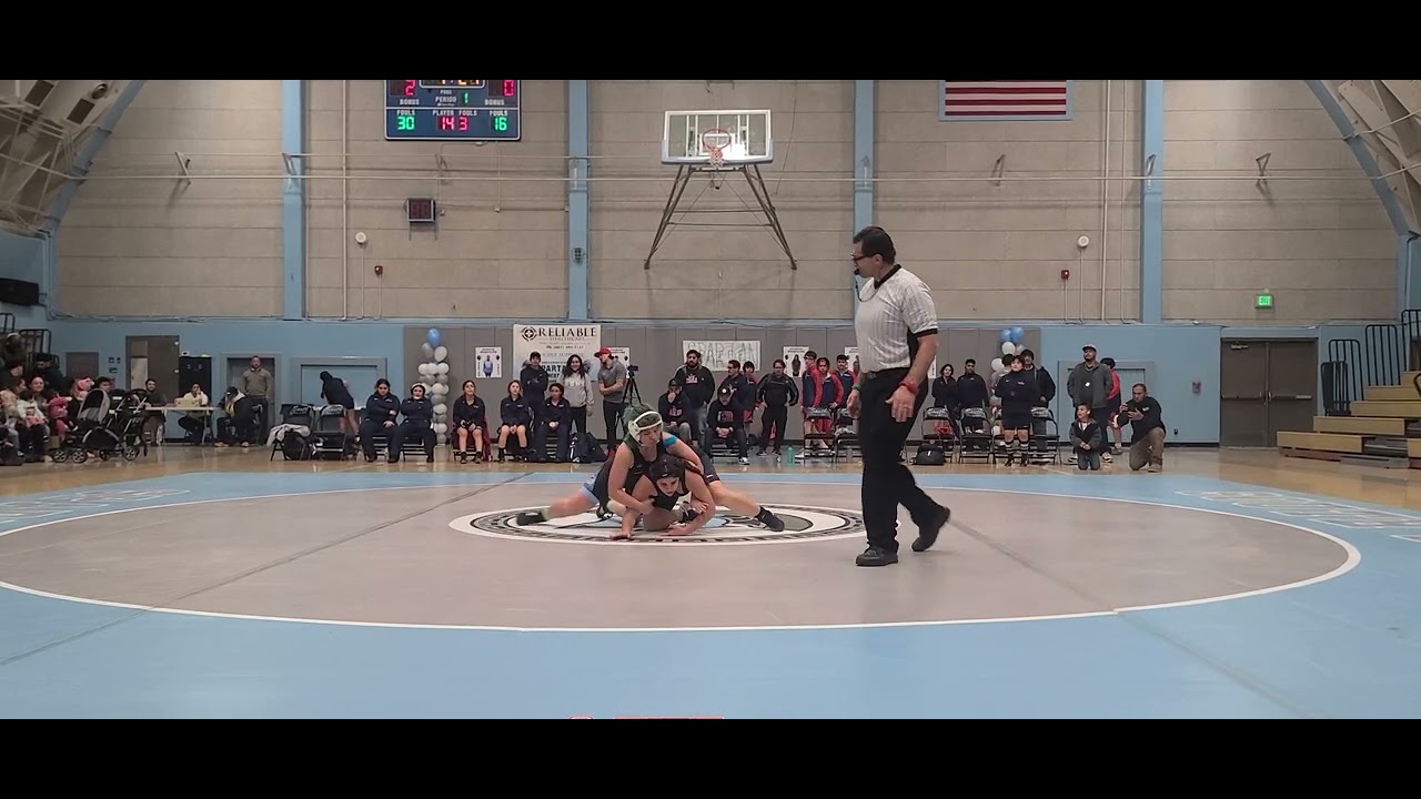 Jayden Rodriguez 145lbs ( East Dual) - YouTube
