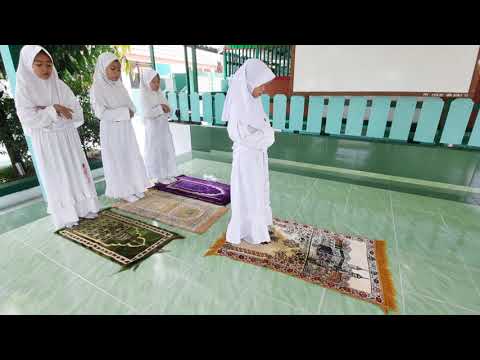 Lomba Maulid Shalat Berjamaah PI 1 MI Ma'arif Bego