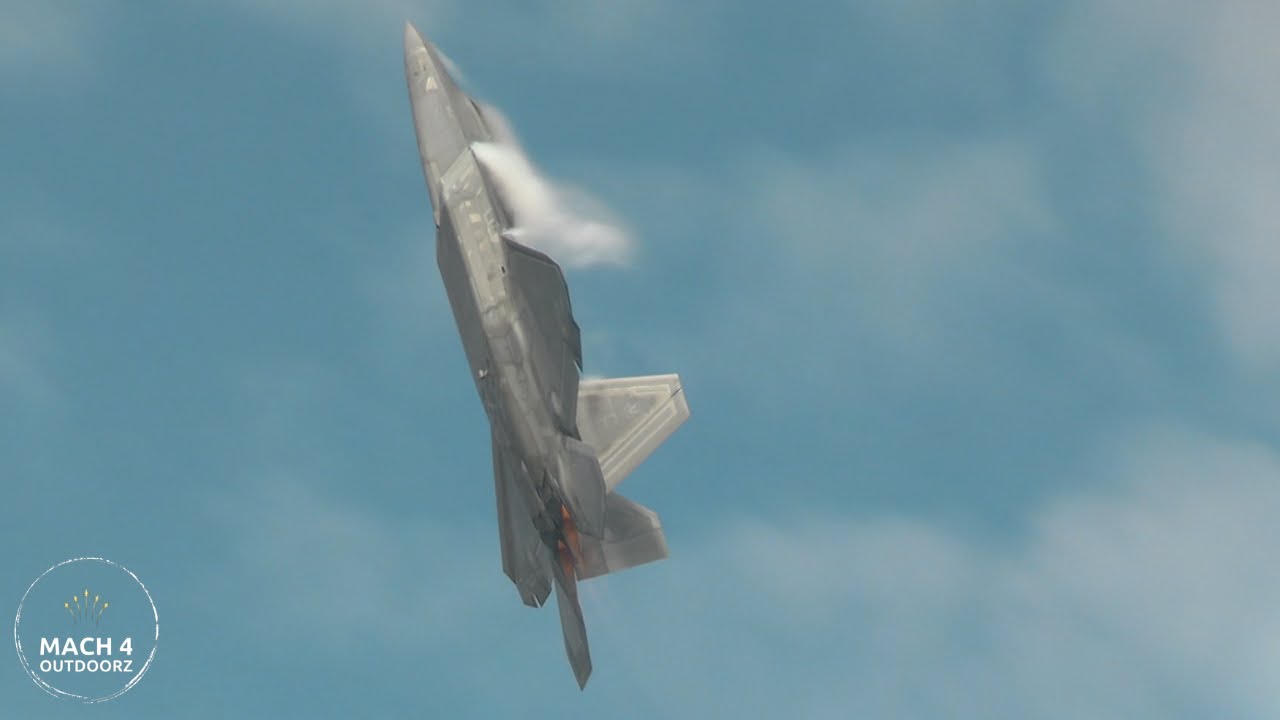 F-22 Raptor Insane Demo with Flares. Cleveland National Airshow 2023 ...