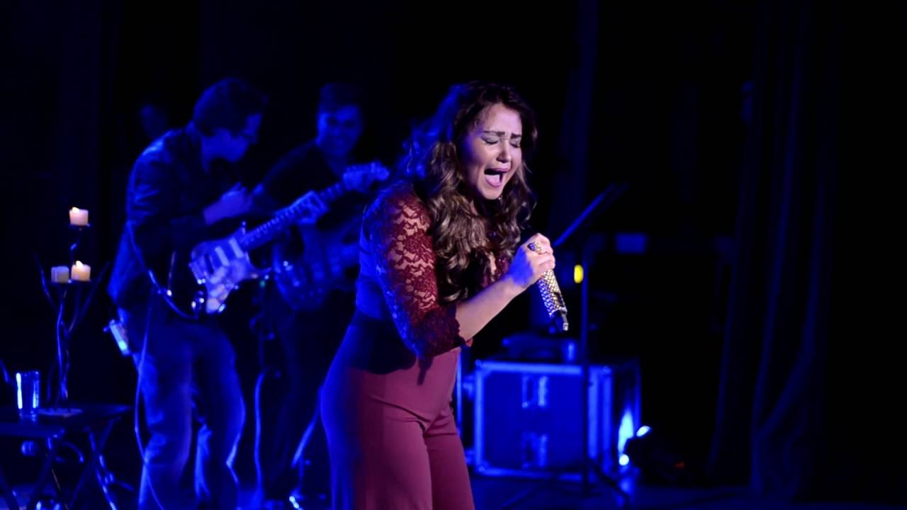 Paula Rivas - Ese Hombre (En Vivo) - YouTube