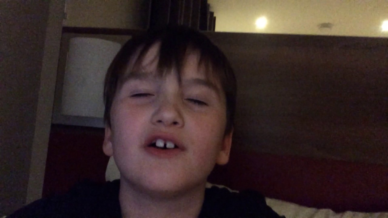 First vlog sorry about the thumbnail - YouTube