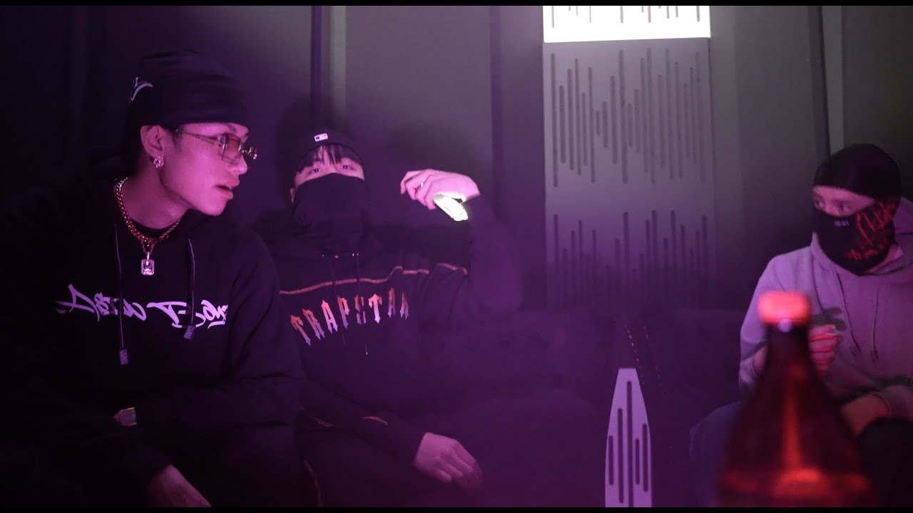 Blocky - Tf u sayin'? [Official Music Video] - YouTube