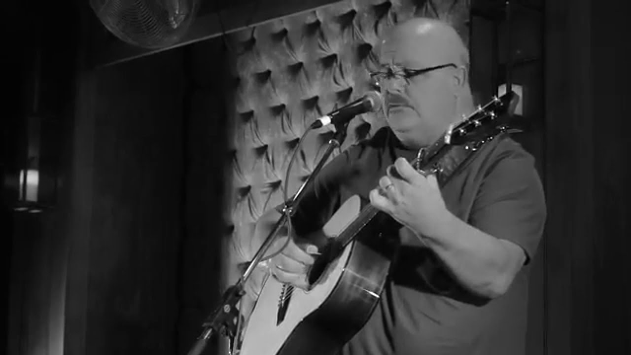 Jim Hurst - IBMA 2015 - Papa's Knee - YouTube