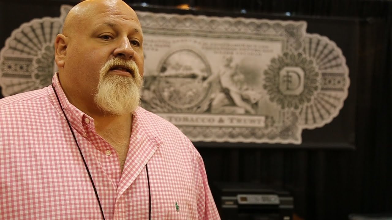 Steve Saka on Dunbarton Tobacco & Trust's first cigar: Sobremesa - YouTube