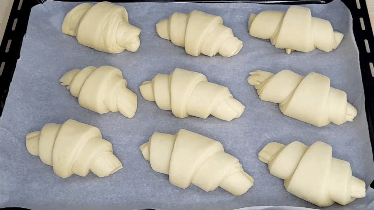 Perfect for breakfast! Soft and Tasty! Croissant recipe ! - YouTube