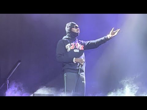 lil tjay live 릴 티제이 라이브 Project Walls - YouTube