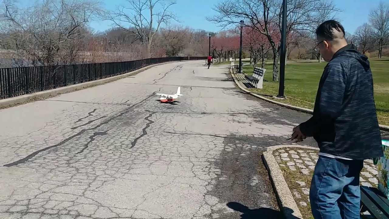 Rc airplane cargo.flaps.slats.vortex generator - YouTube