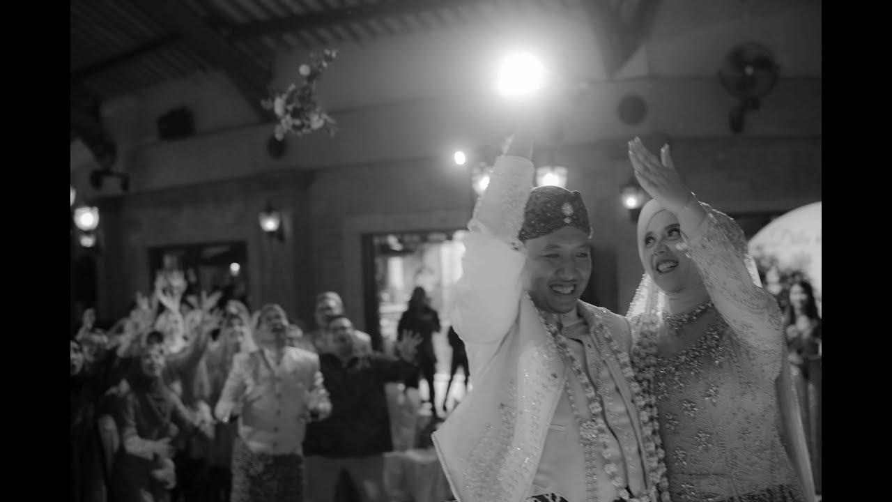 CINEMATIC WEDDING DILA & MUBARAK - YouTube