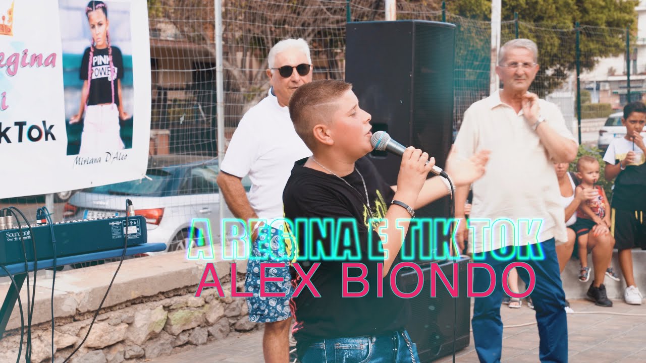 Alex Biondo - A Regina e Tik Tok (Official 2022) - YouTube