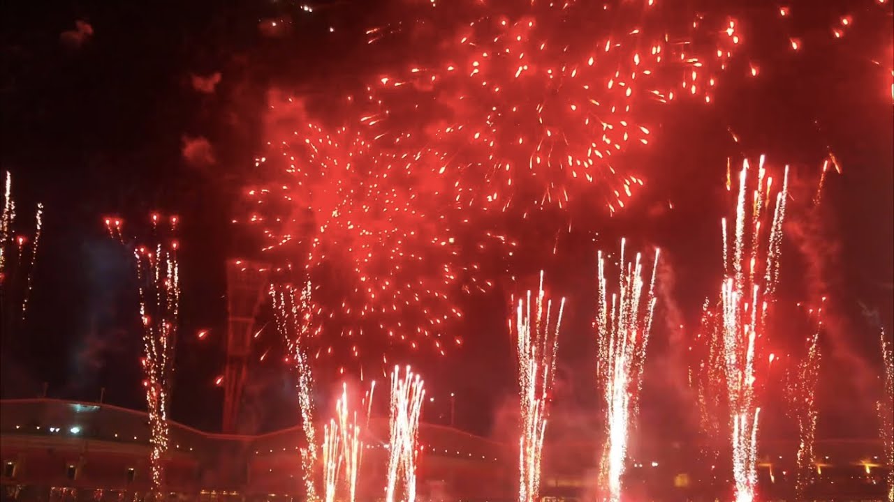 Sydney Royal Easter Show 2024 - Spectacular Fireworks Display HD - YouTube
