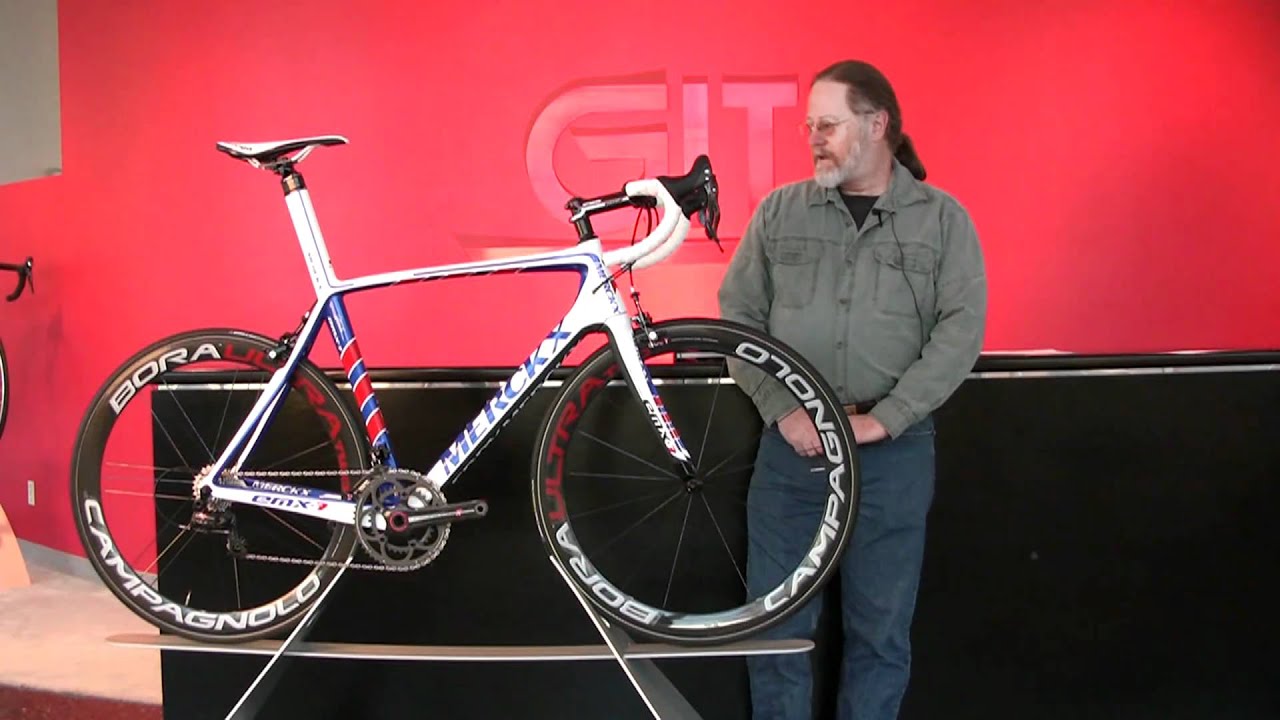 Eddy Merckx EMX-7 Review - YouTube