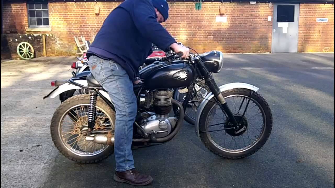 BSA B40 Trials cold morning start - YouTube