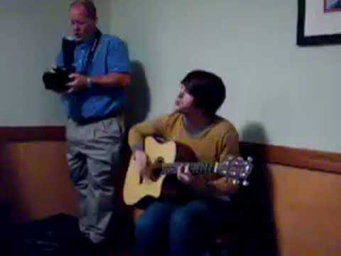 Drake Bell – Found A Way (2006) live acoustic - YouTube