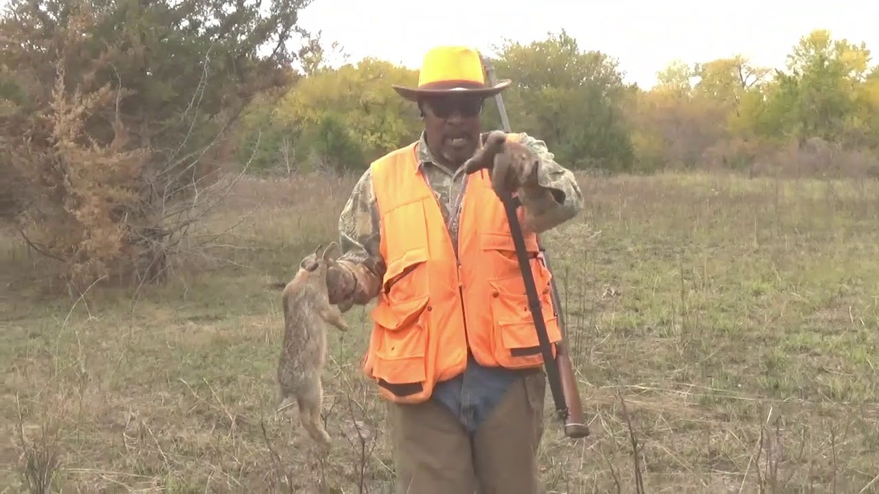 FIRST HUNT OF 2018 - YouTube