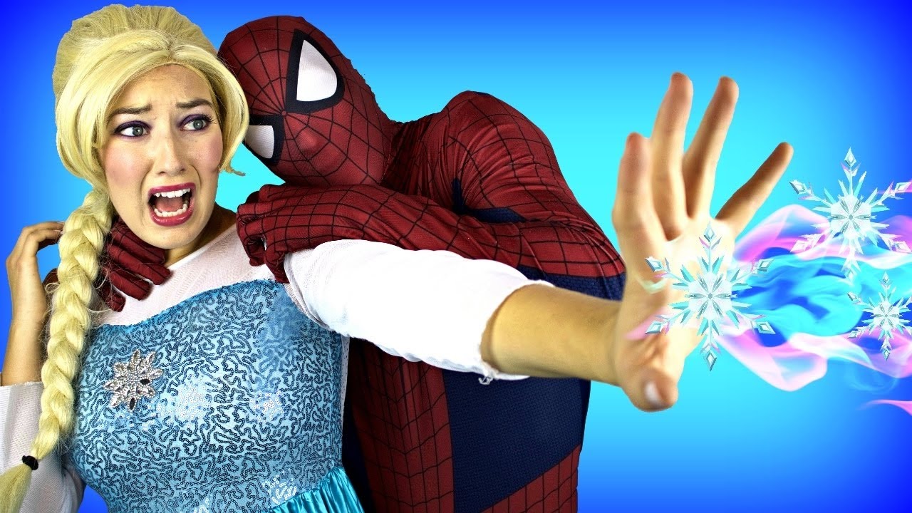 Frozen Elsa & Elsa Baby vs Scary hands w spiderman, snow white, scary ...