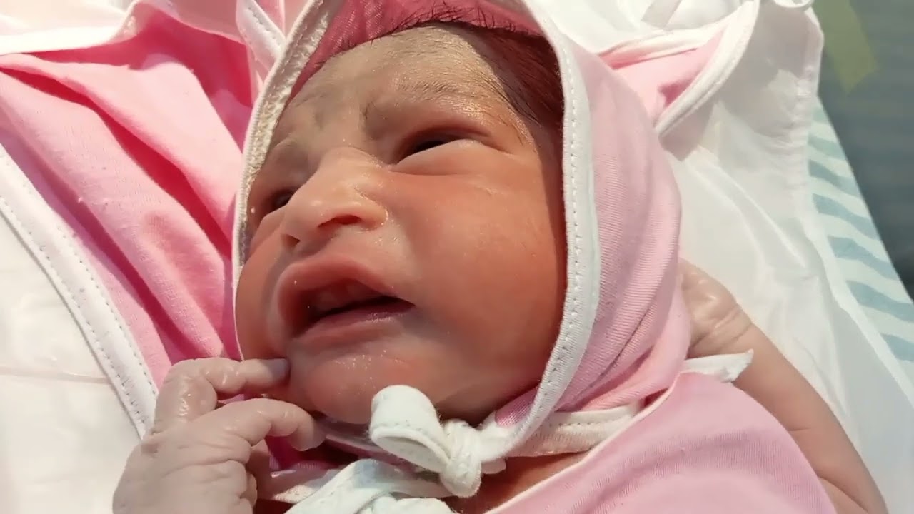 just born Cute little princess # Baby girl # weight 2.5kg # full term ...