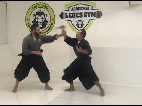 Kyojitsu Tenkan Hō Tantōjutsu