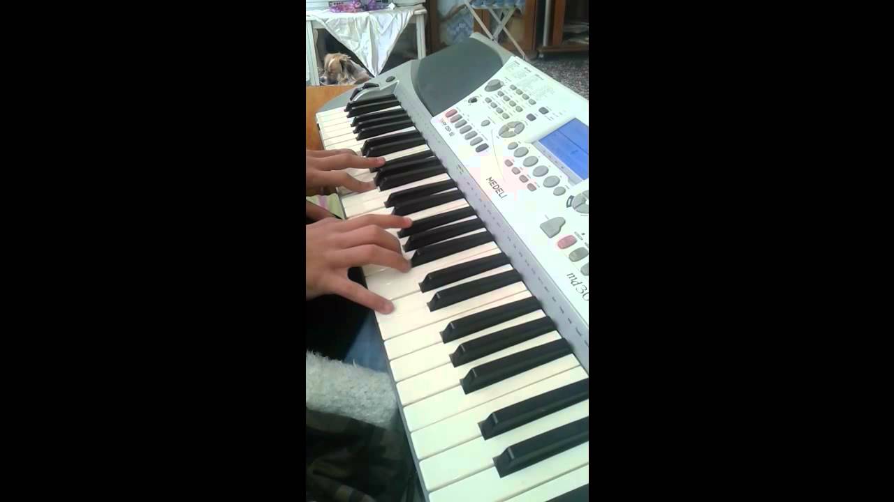 ΠΙΝΩ ΑΠΟ ΕΚΕΙ ΨΗΛΑ - ΠΑΝΤΕΛΙΔΗΣ COVER - YouTube