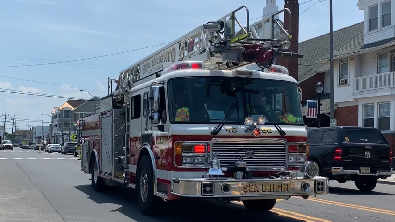 Sea Bright Fire Department Truck 43 (43-90) Responding - YouTube