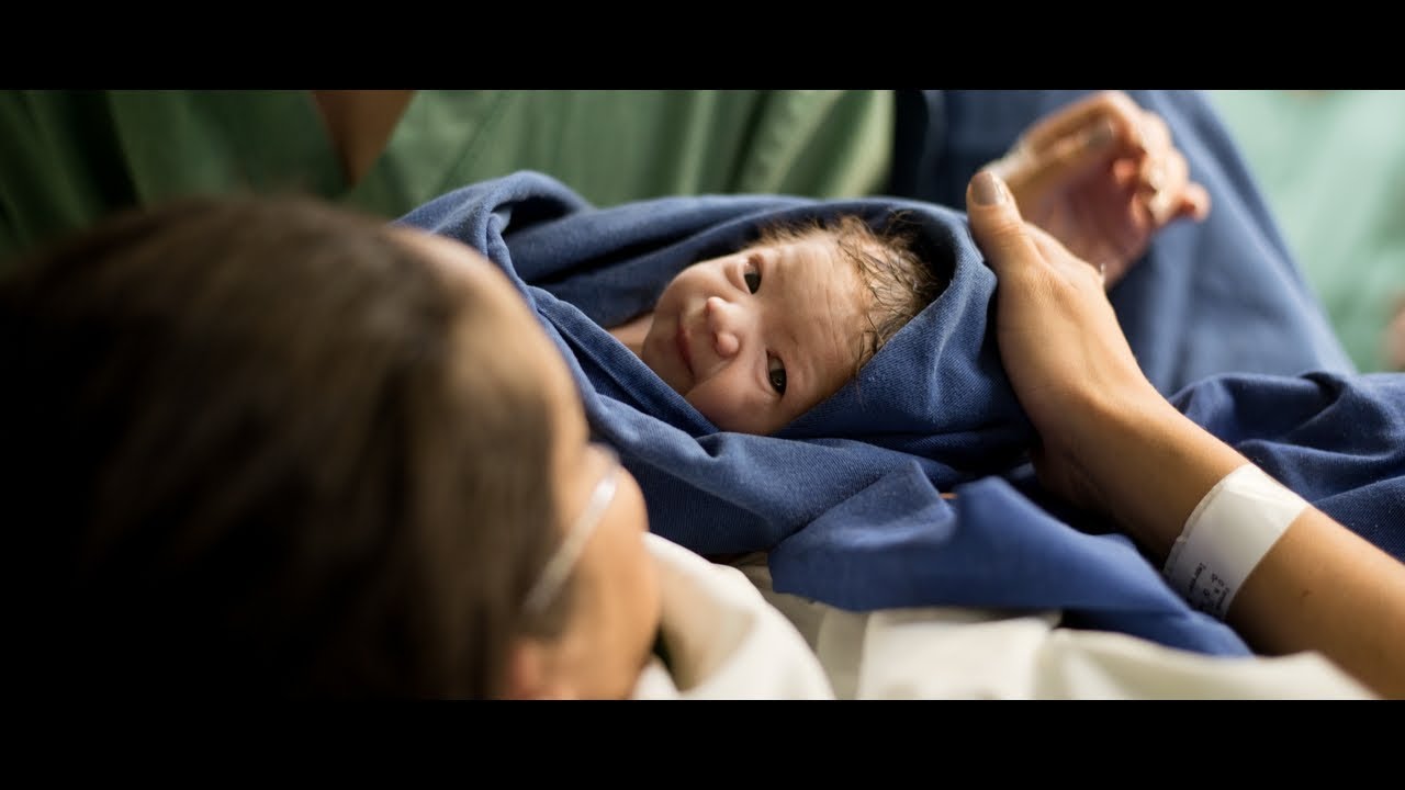 Parto Normal - Nascimento Maria Eduarda - Hospital Policlínica - YouTube