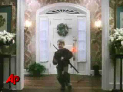 Macaulay Culkin's Sister Killed by Passing Car - YouTube