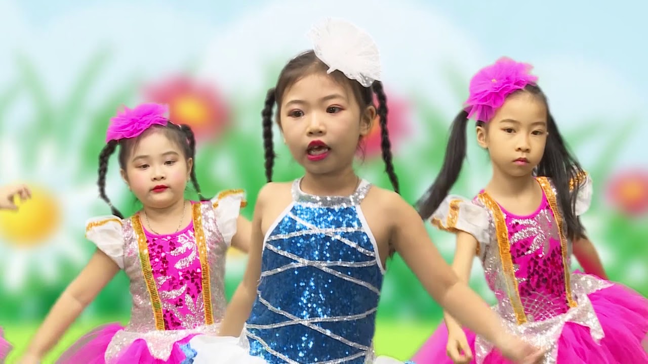 Bé Hát Nhạc Thiếu Nhi Rất Hay ♫ Năm Ngón Tay Ngoan ♫ MV Ca Nhac Thieu ...