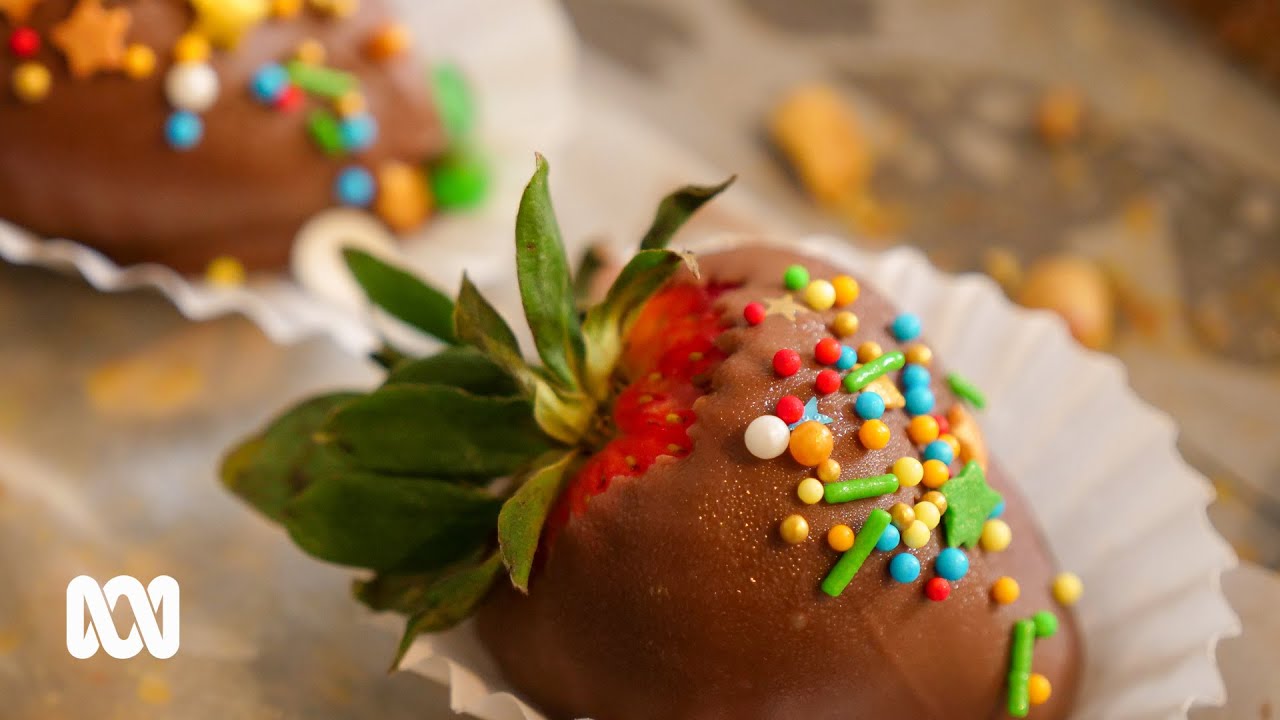 Christmas treats make life a little sweeter | ABC Australia - YouTube