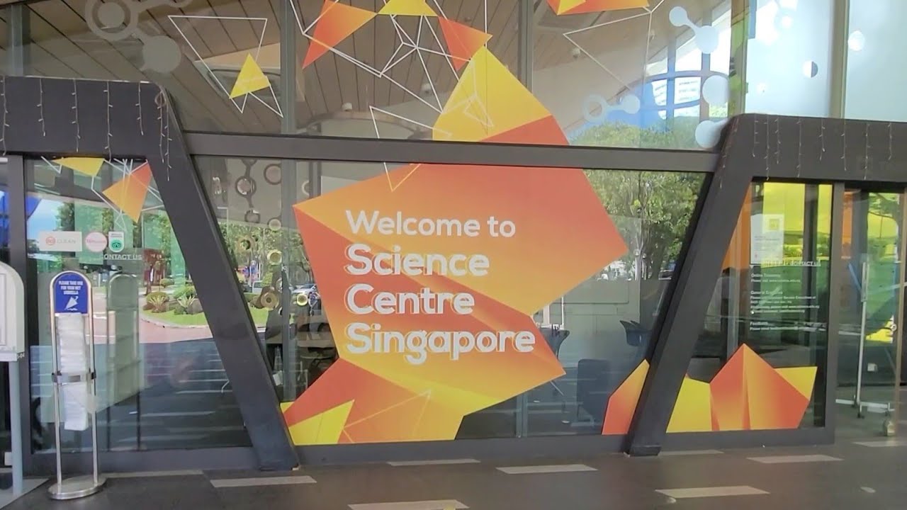 Science Centre Singapore - YouTube