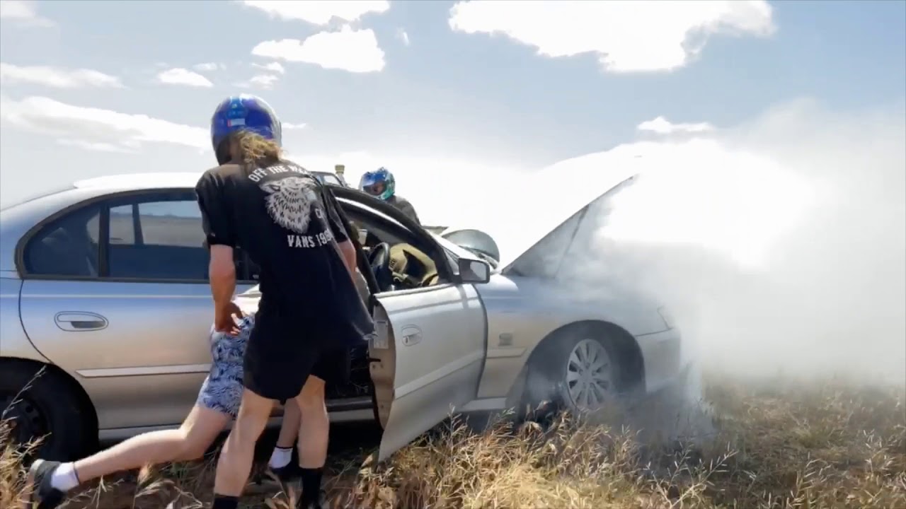 JUMPED IT SO HARD WE REKT IT - AUSTRALIAN HOONING | 140GANG - YouTube