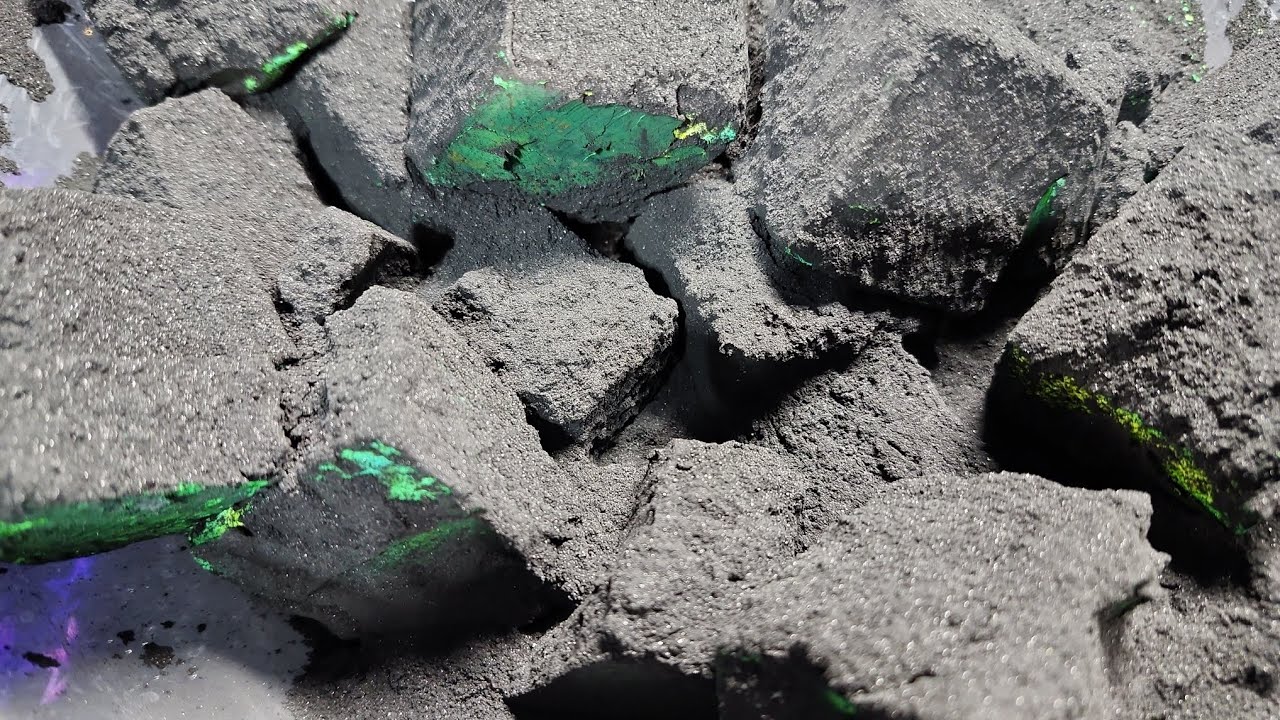 Green Dyed Chalk Blocks | Charcoal Topping | ASMR | Oddly Satisfying ...