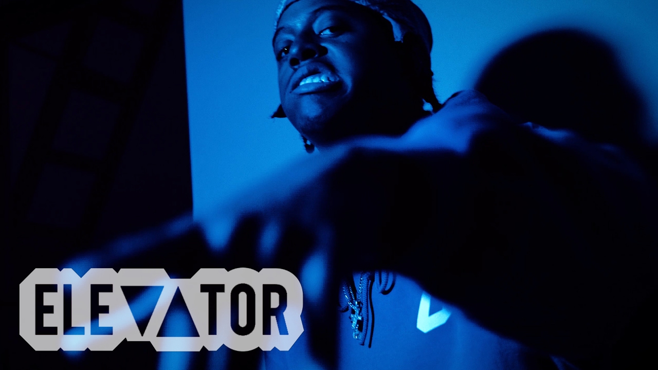 CRASH RARRI - Urgent (Official Music Video) - YouTube