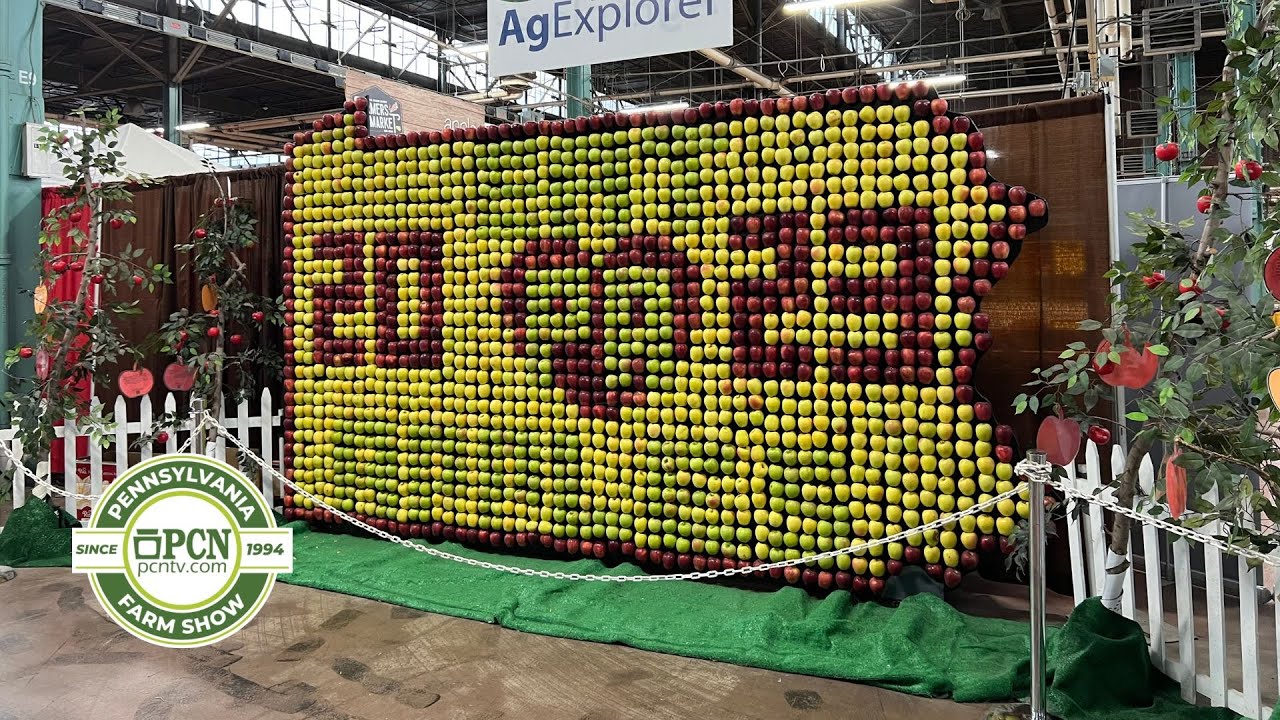 2023 PA Farm Show Apple Mural - YouTube