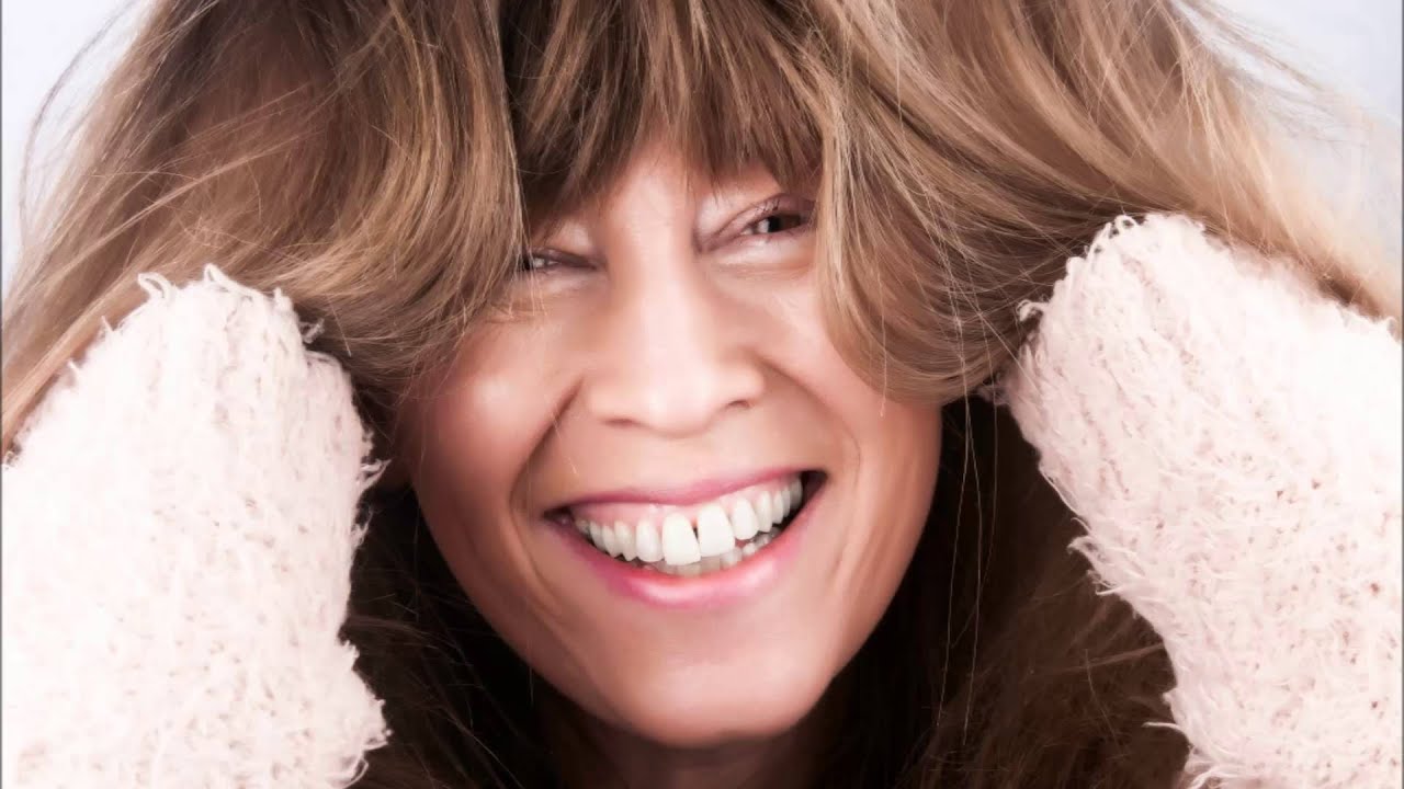 Deirdre Hines RTE Radio - YouTube