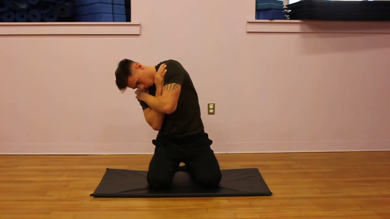 Collapsed Kneeling Thoracic Spine CAR - YouTube