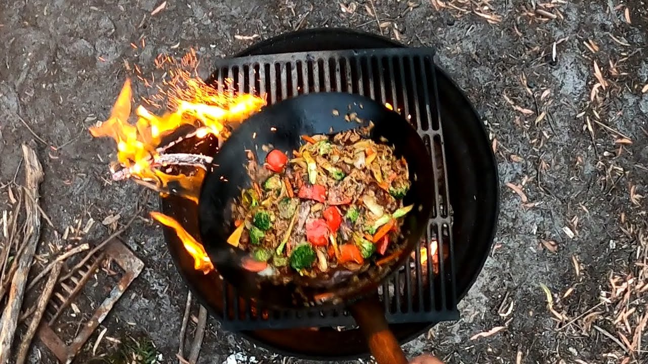 POV Open Fire High Heat Wok Stir Fry - YouTube