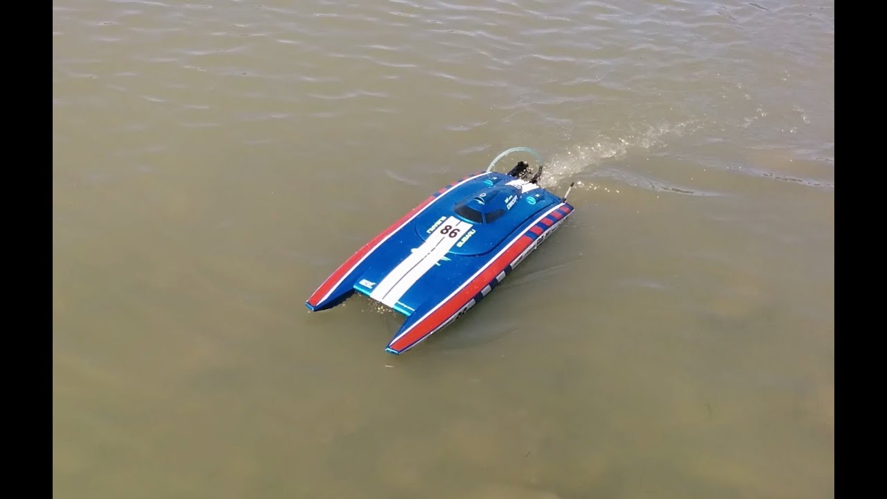 Custom painted Surge Crusher rc boat on 5-6S lipo - YouTube