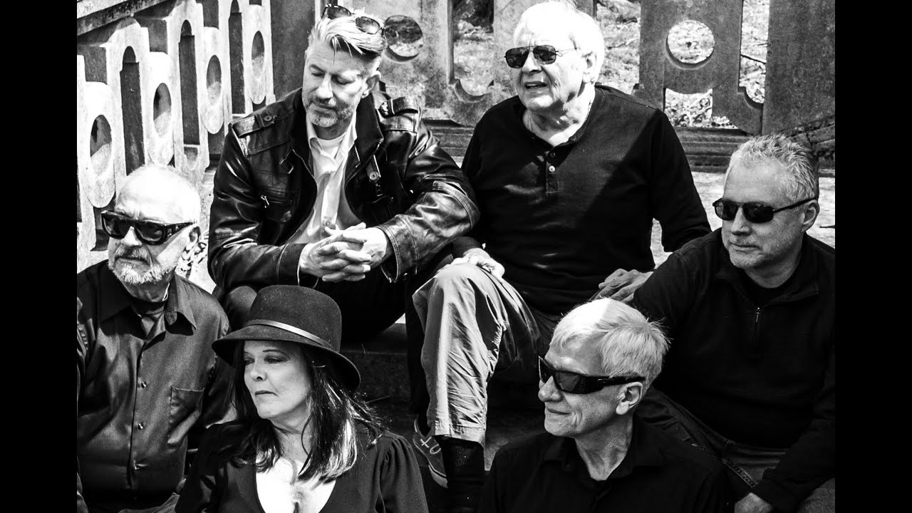 Who Do You Love - The Robert Michaels Band - YouTube