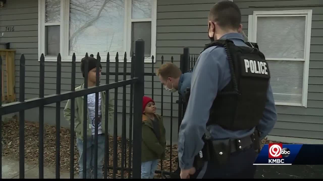 People and the Police: KCPD officers work with social workers while on ...