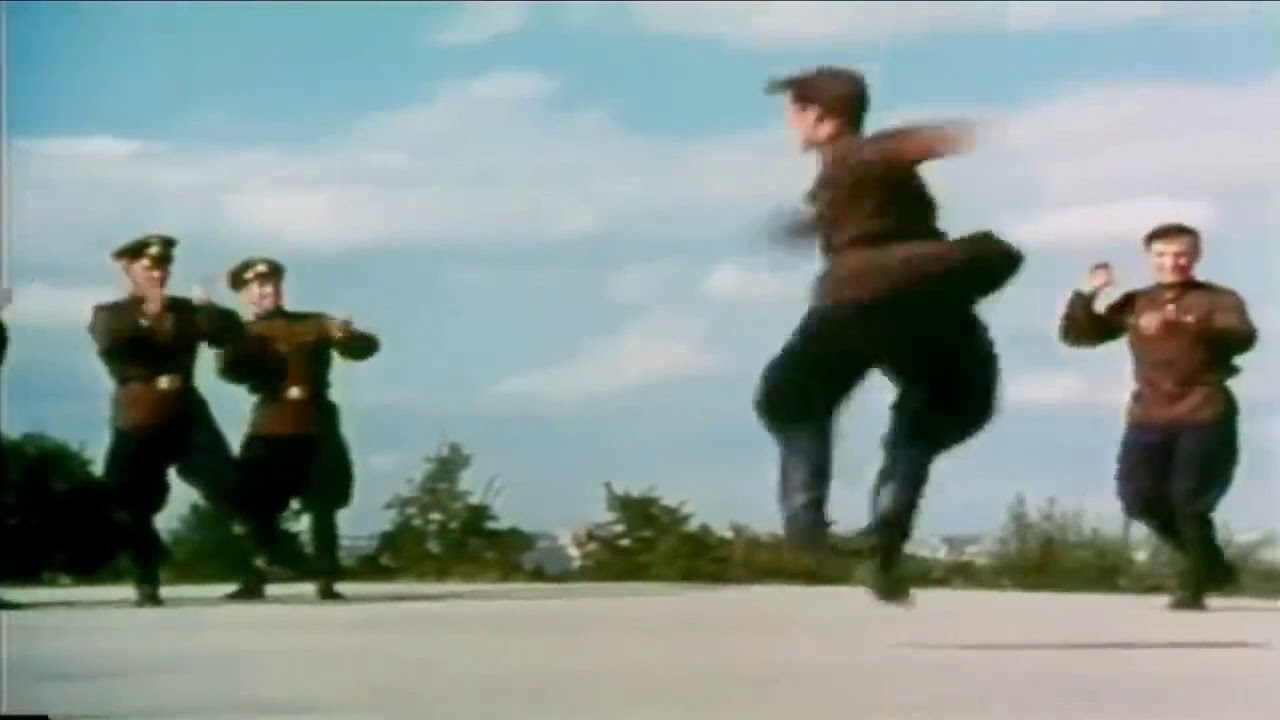 Moskau- Dschinghis Khan- Soviet Dance - YouTube