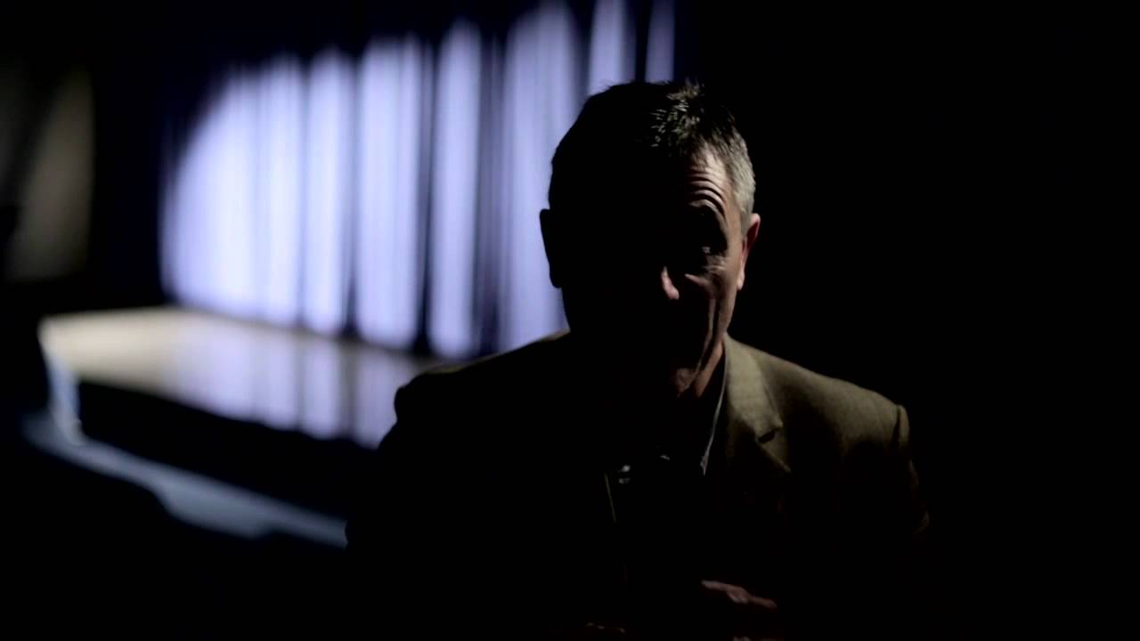 Andy McNab introduces Red Notice (long) - YouTube