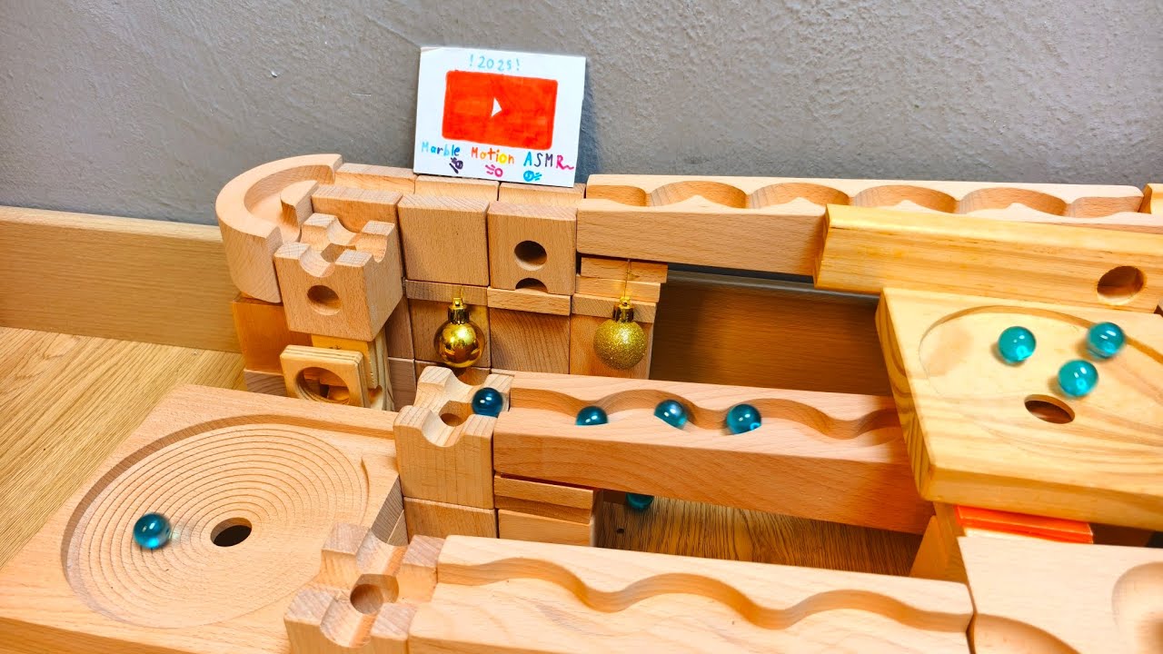 Marbles going everywhere! #asmr #woodenmarblerun #marblerunandmore ...