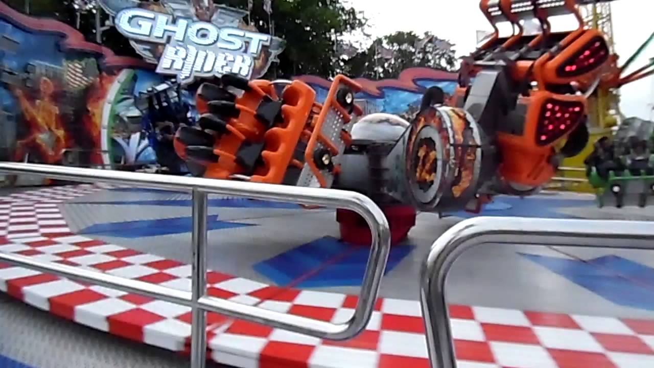 My ride in the Ghost Rider @ Fair / Kermis Tilburg 2016 - YouTube