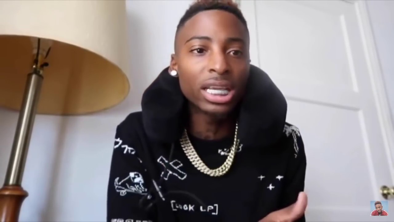Funnymike says dd3x’s is gay and tray lives in the streets - YouTube
