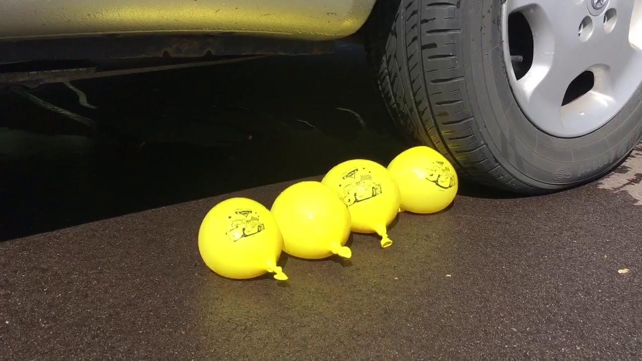 EXPERIMENT CAR VS CARS WATER BALLOONS - YouTube