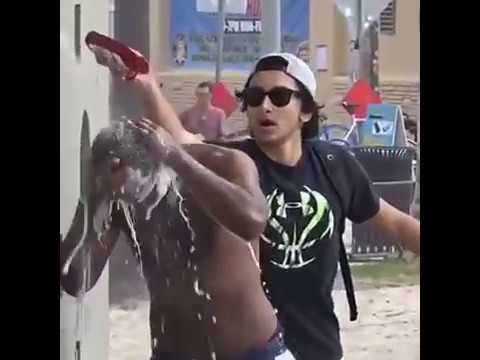 2017 En komik videolar