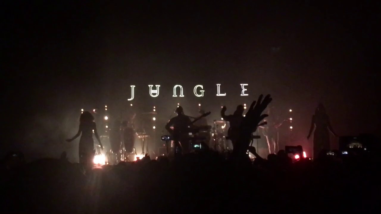 “Heavy, California” - Jungle @ Auditorio BlackBerry, México 2018 - YouTube