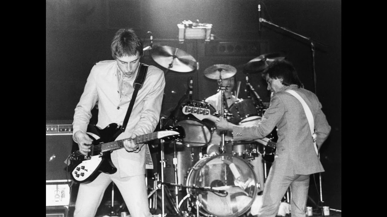 The Jam - Going Underground (Isolated Bass) - YouTube