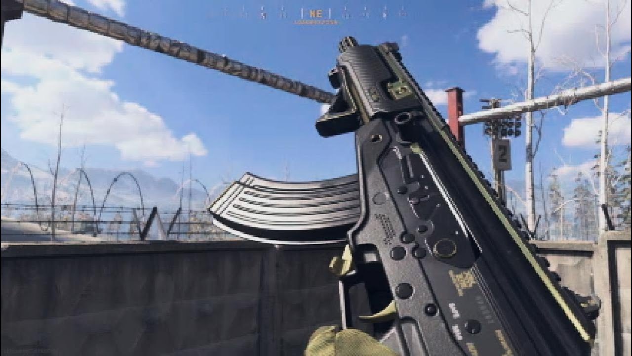 Call of Duty Modern Warfare/Warzone CR-56 Amax Emissary Showcase (Gold ...